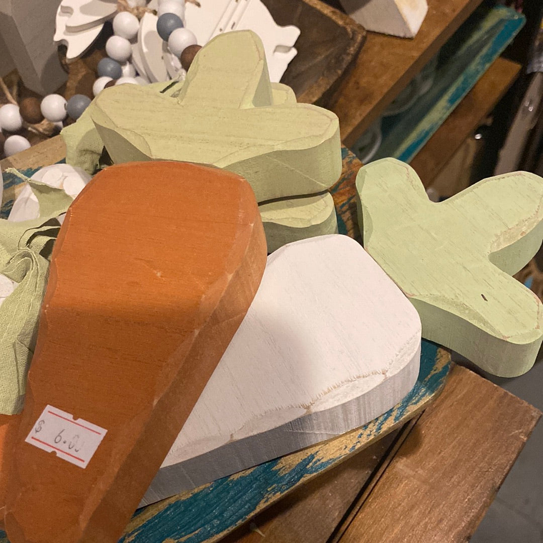 Wood Carrots – Vick Crafts